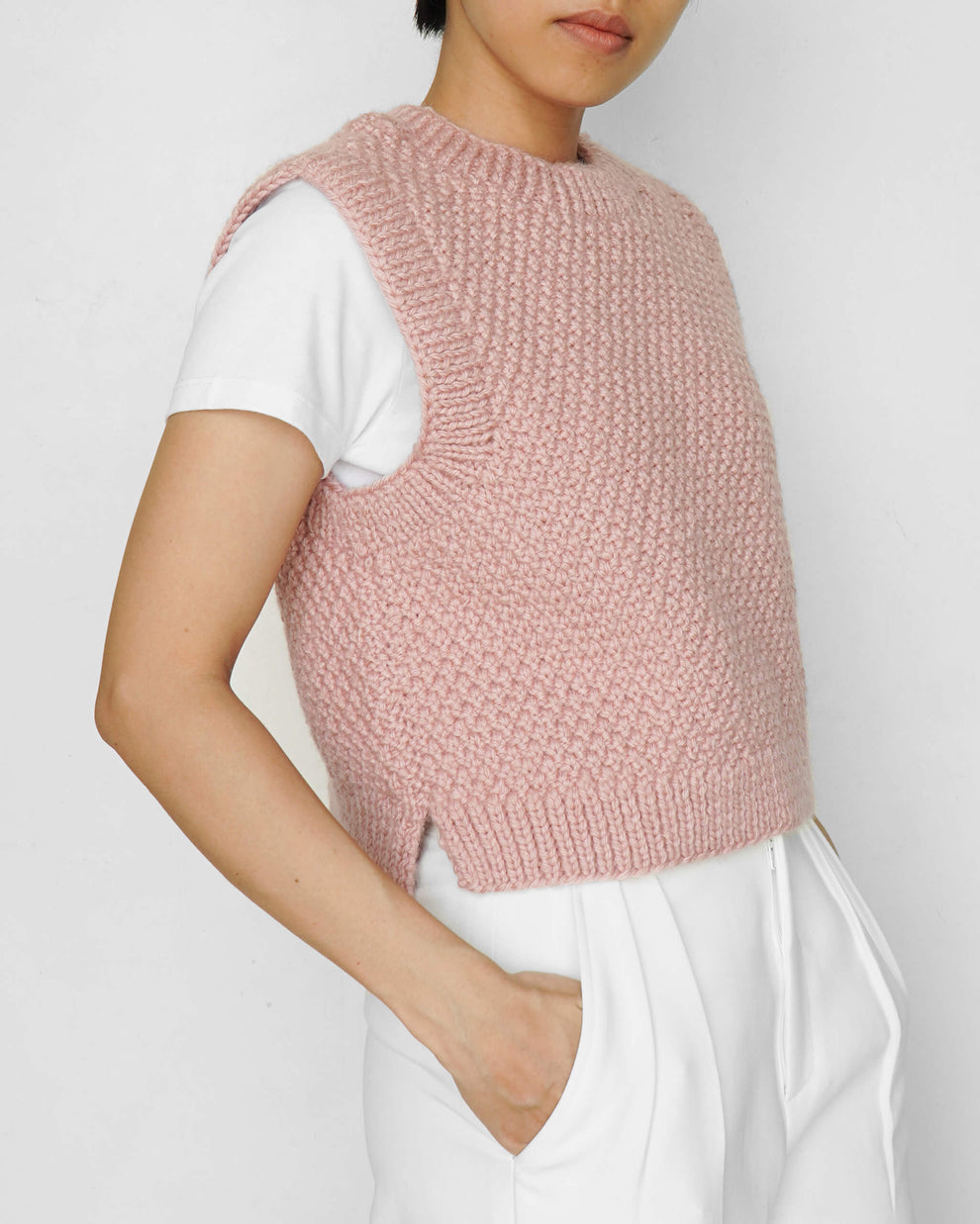 Vest No.42 | Chunky vest knitting pattern – Daisy & Peace
